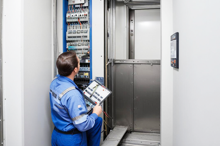 15-Point Passenger Lift Inspection Checklist - Polo Elevators