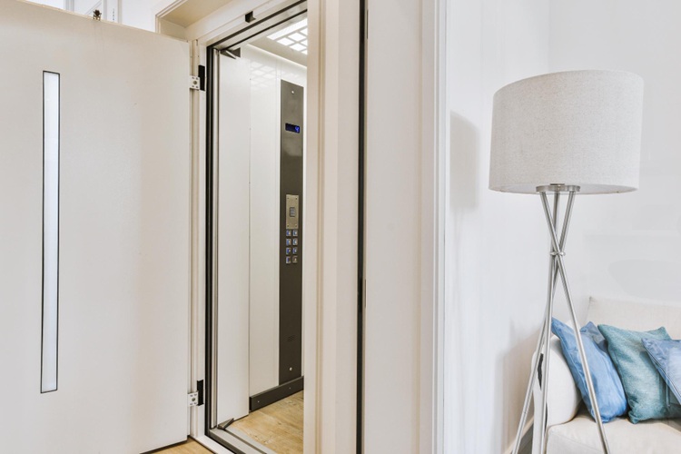 A Comprehensive Look at the Different Types of Lifts